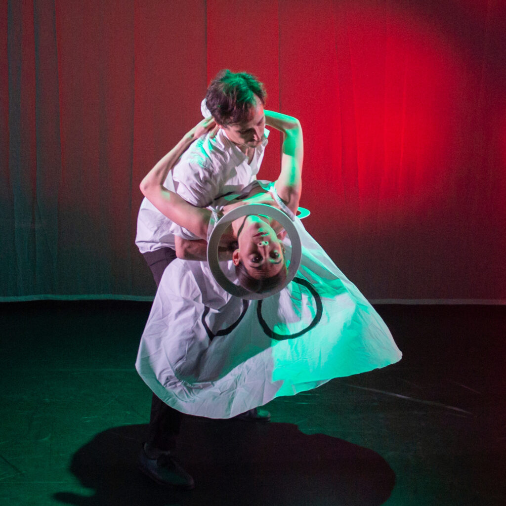 Agit-Cirk Dance/Circus Show 'Insomniac's Fable' to Hit Edinburgh Fringe ...